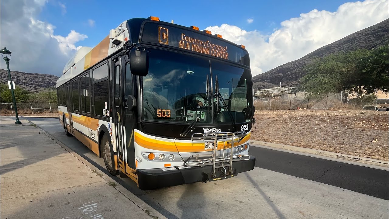 TheBus Honolulu Bus DE40LFR 923 Route C Country Express Ala Moana (H-1 ...
