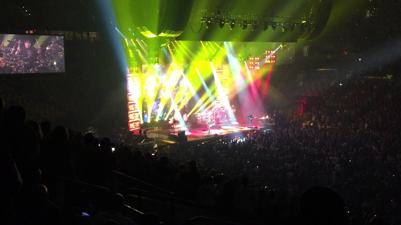 Rush R40 Tour Boston 2015 Opening video and The Anarchist. - YouTube