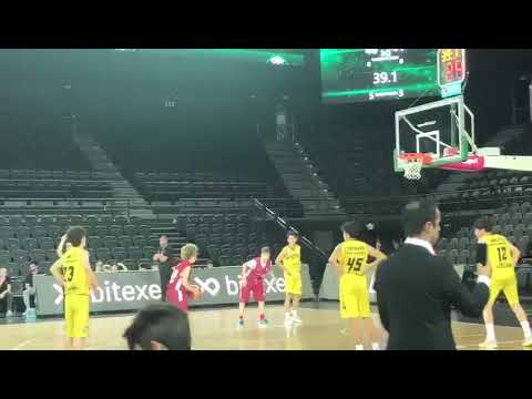 Serbest atışta tam isabet - U14 Yıldızlar Ligi Final Müsabakası - İstanbul Basket vs İTÜ GVO SK