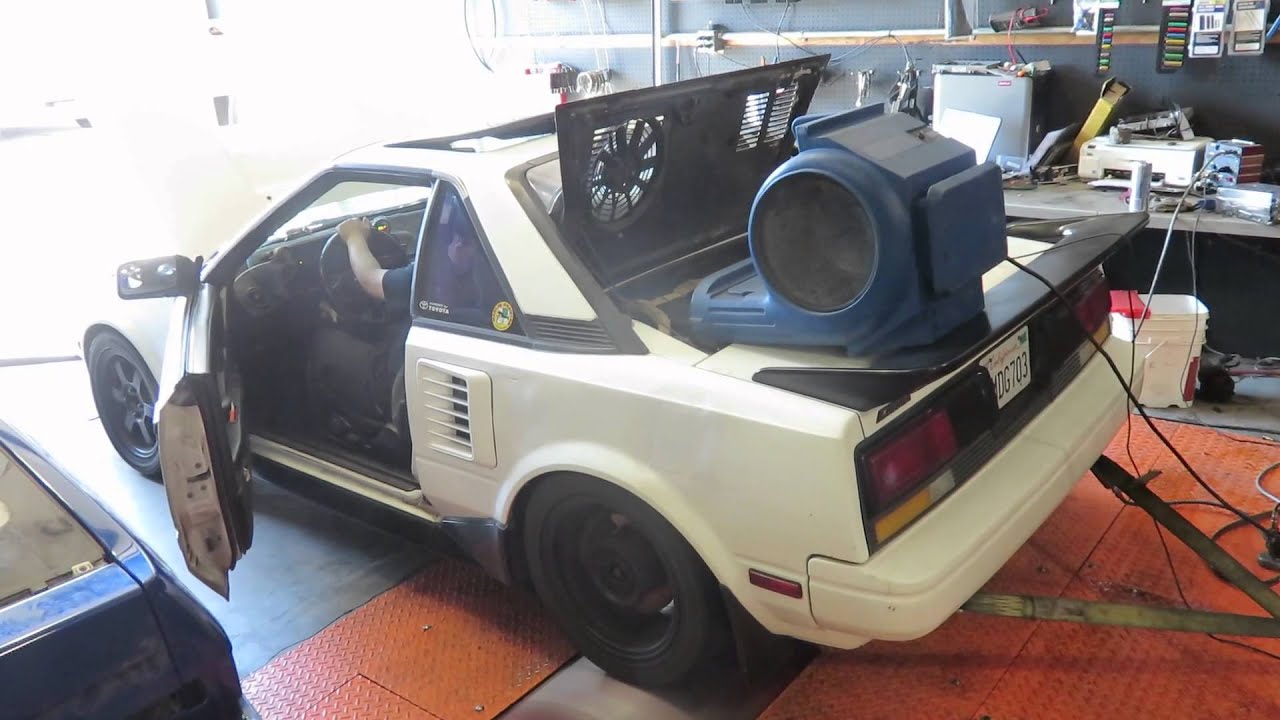 BigMike's first Dyno Tune: 200 WHP (Supercharged Toyota MR2) - YouTube