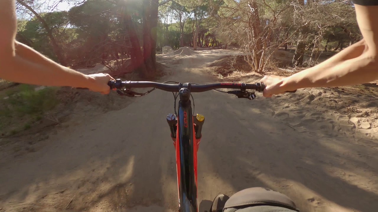 Tangari Dirt Jumps - YouTube