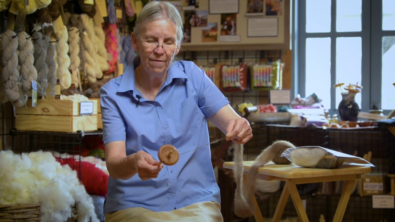 How to Use a Drop Spindle - YouTube