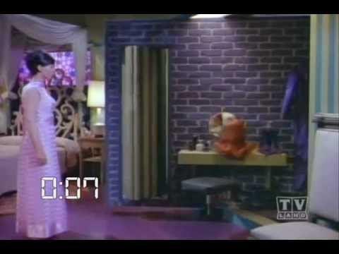 Batgirl's Revolving Wall (with timer) - YouTube