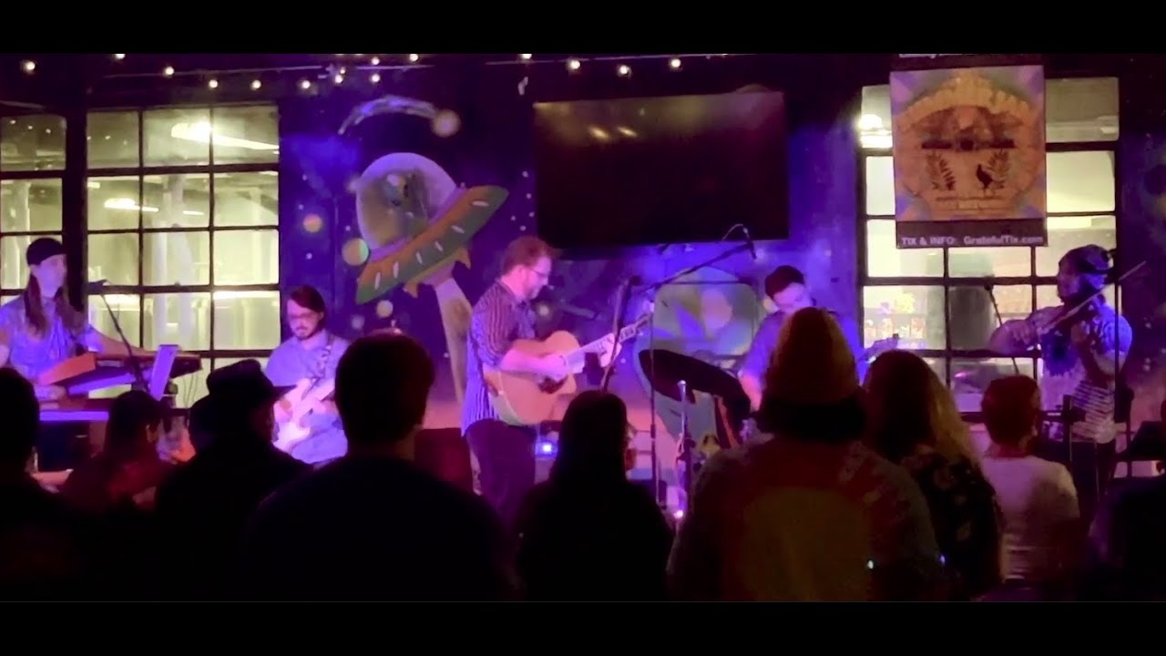 Row Jomah plays Dave Matthews Band's #41 with Chris Barbosa on violin ...