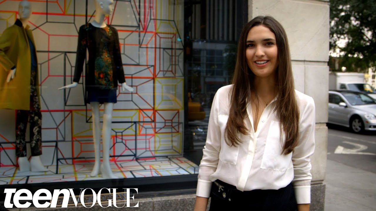 Upscale Chic at Bergdorf Goodman – Outfit of the Day – Teen Vogue - YouTube