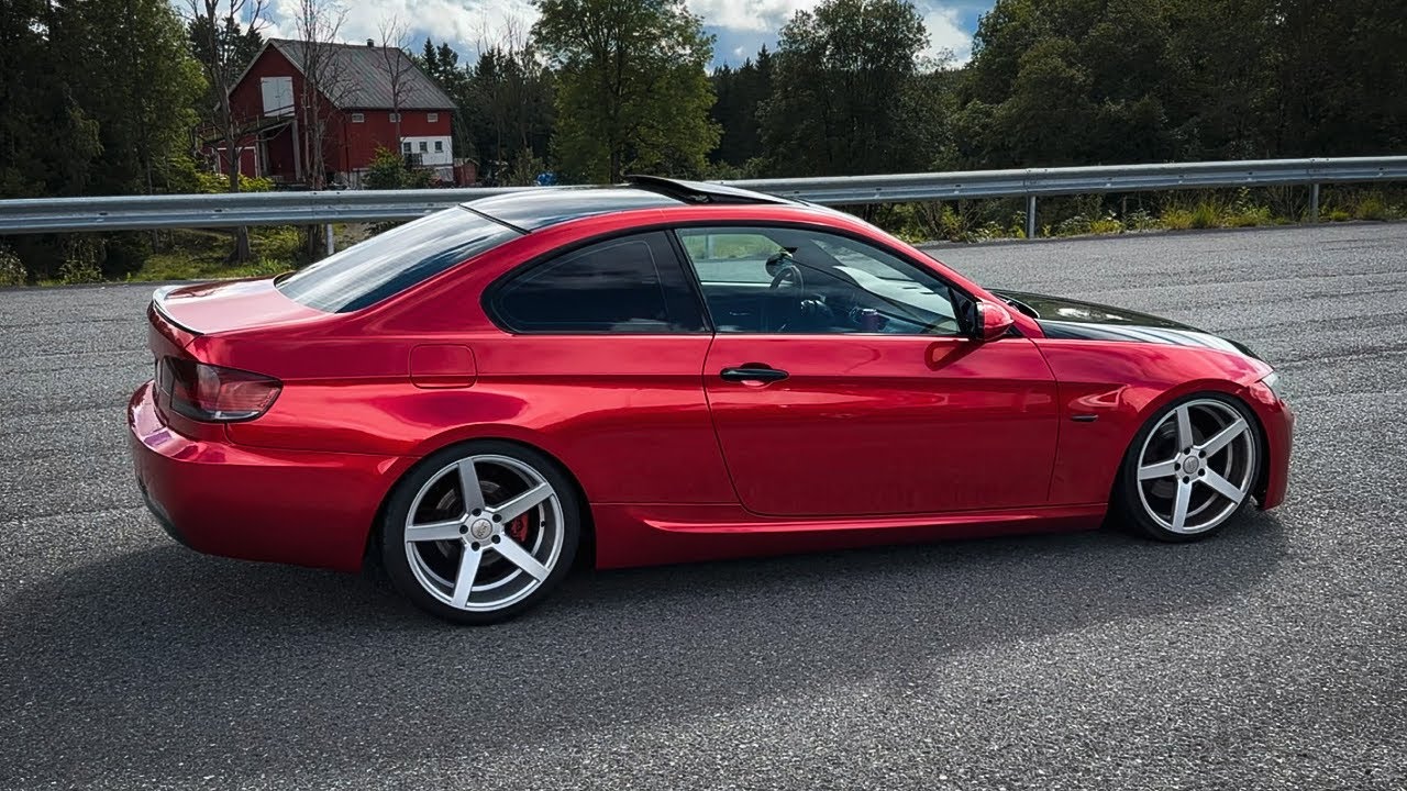 First time vinyl wrapping! BMW E92 Ruby red metallic - YouTube