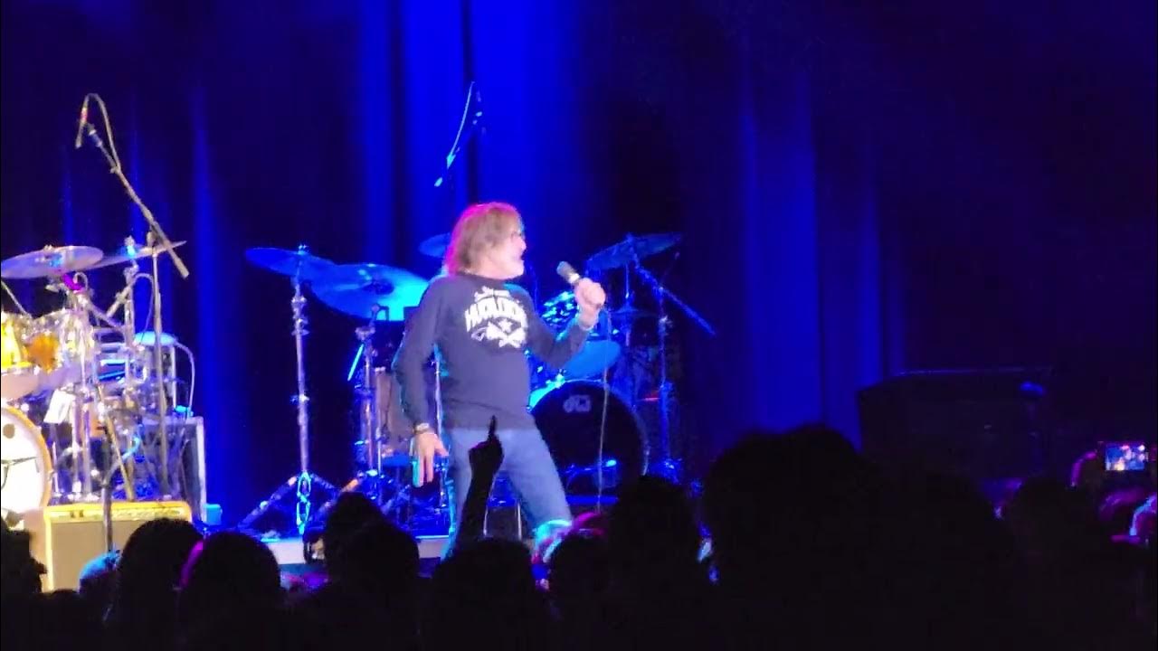 Donnie Iris and the cruisers Ah Leah - YouTube