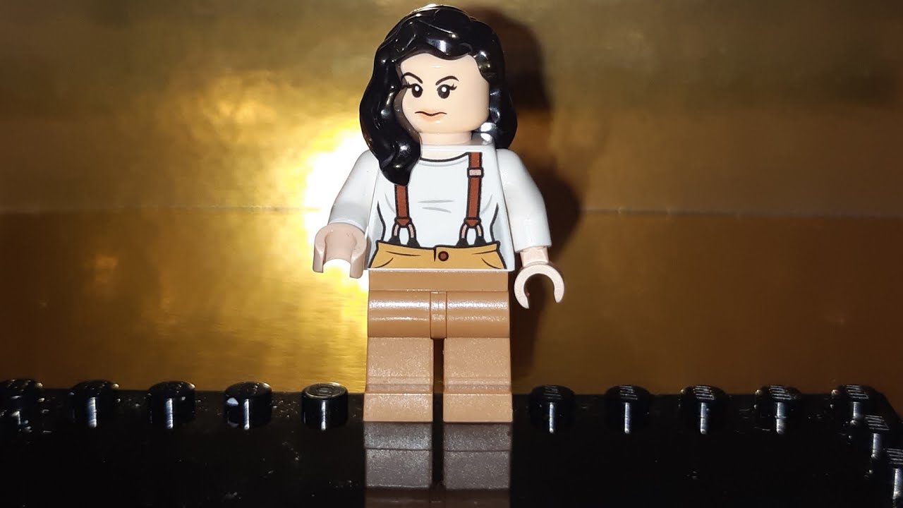 Monica Geller LEGO MiniFigure - YouTube