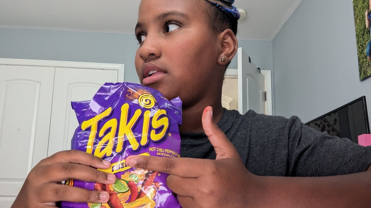 When you open a bag of Takis in class - YouTube