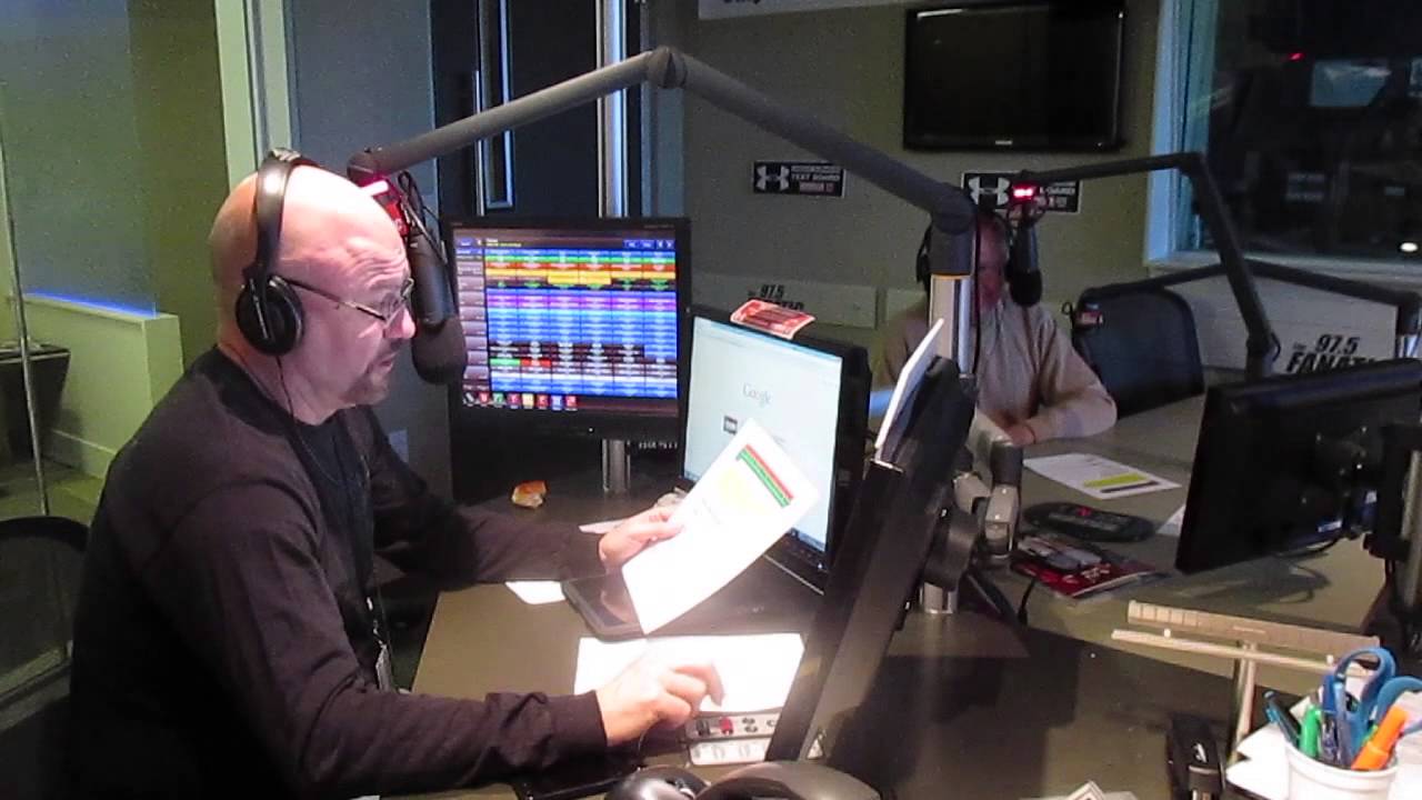 Steve Coates Helps Celebrate The 12 Days of Bruno - YouTube