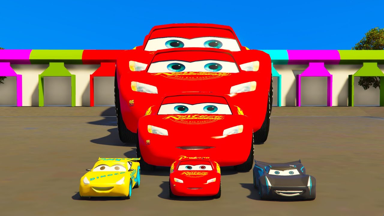 Disney Pixar Cars fall into the water: Cars 3 Lightning McQueen ...