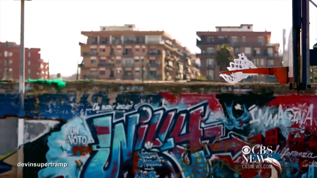 Mutant giant spider dog prank terrifies people - YouTube