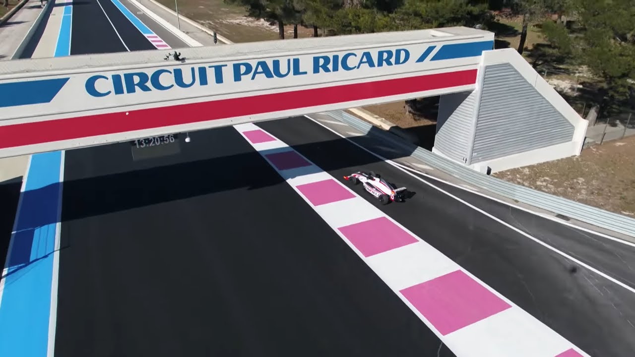 Dans les coulisses du circuit Paul Ricard - YouTube