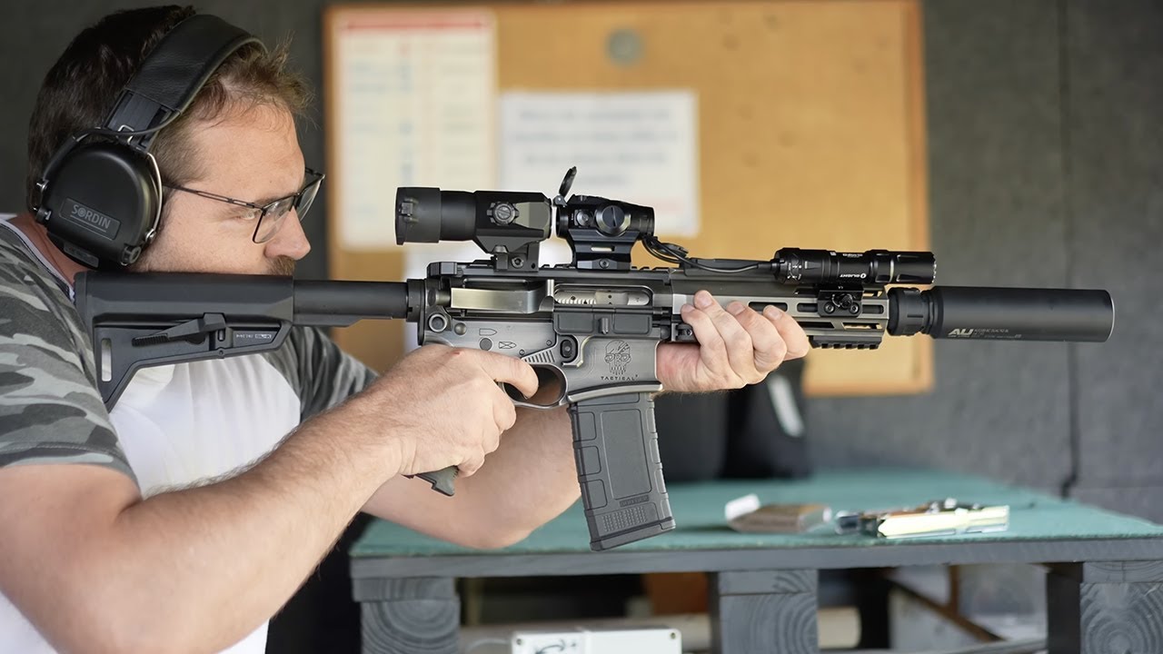 Interview @mickarmement se défendre avec une arme à 🔥 en France 🇫🇷 ...