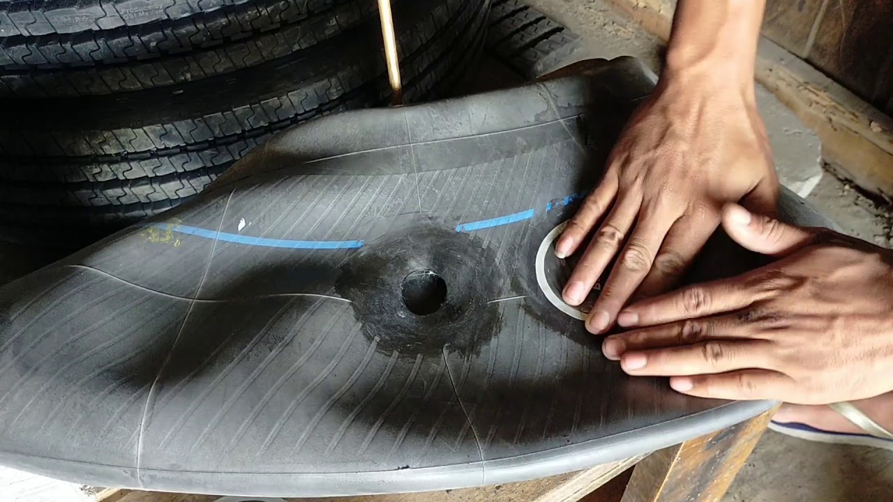 Tempel ban dalam truk menggunakan tip top bestpatch - YouTube