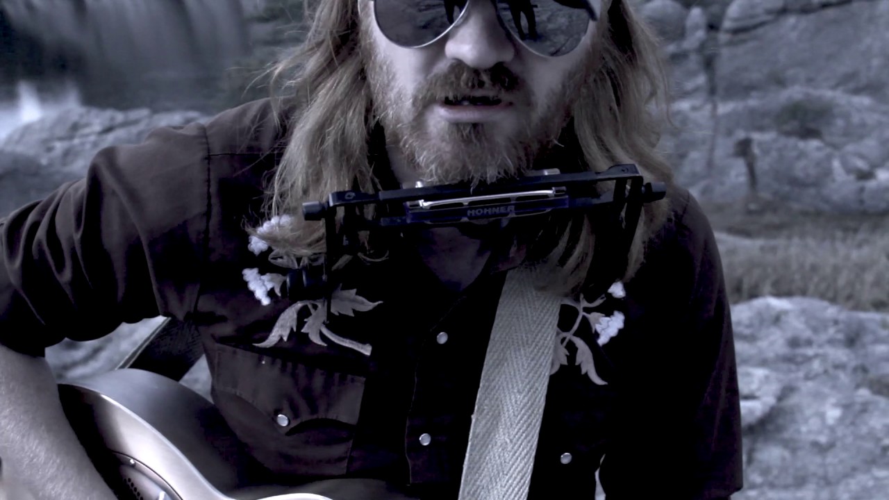 Chris Holm "The Railroad Bridge Song" - YouTube