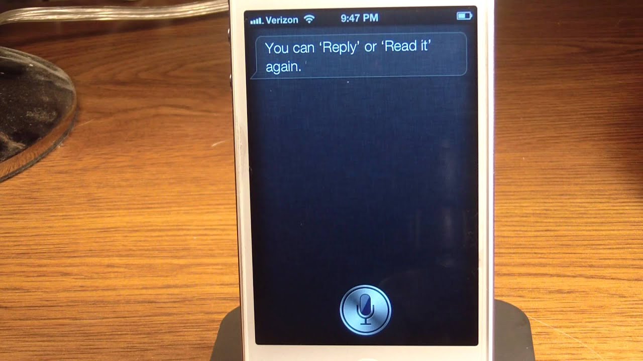 Siri Sings Call Me Maybe - YouTube