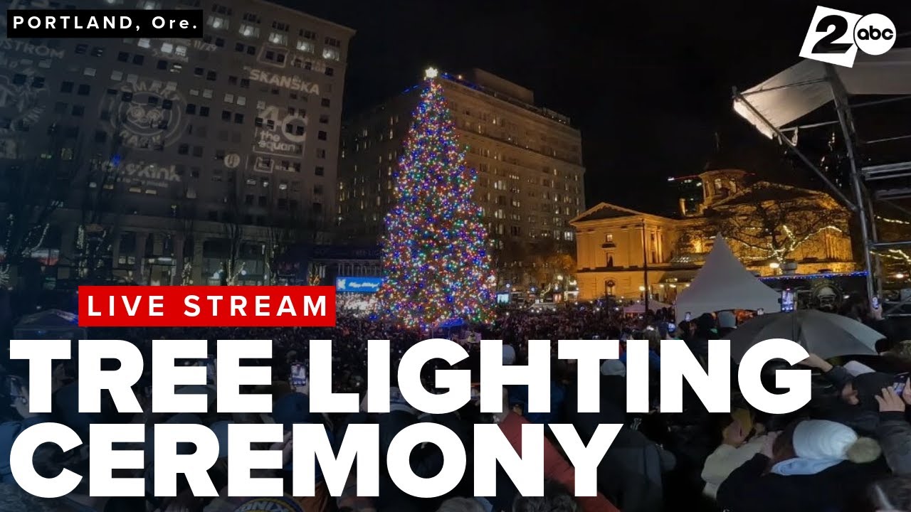 Portland Christmas Tree Thousands Gather In Downtown Portland For