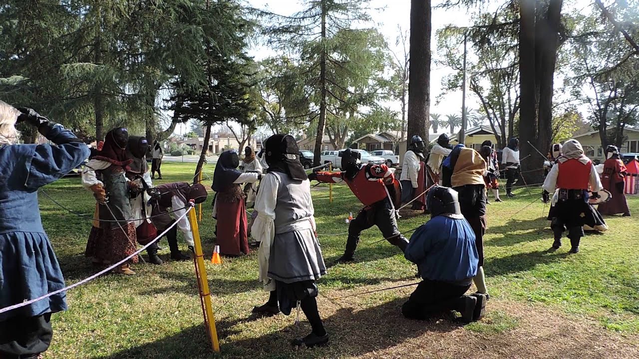 Rapier Fighting video 2 at Angels Melee 2016 - YouTube