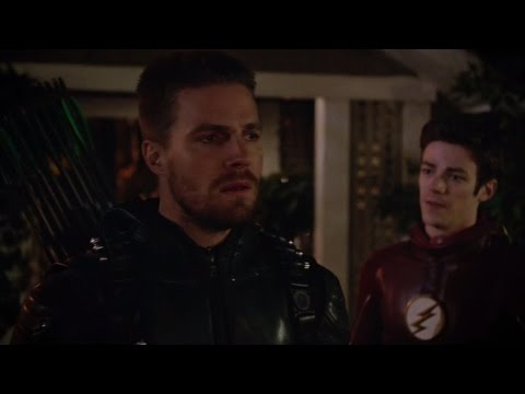 The Flash Clip #51 (Barry Tells Oliver, He Time Traveled)