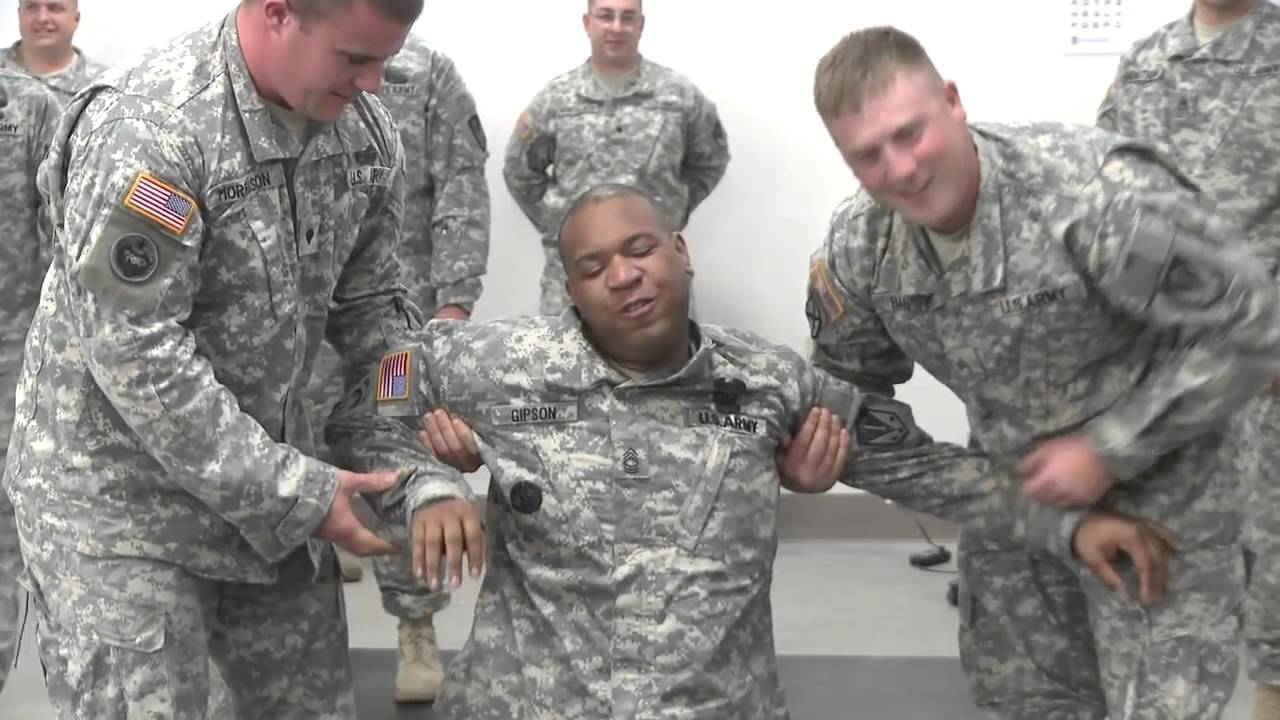 Alaska Military Police Taser Training - YouTube