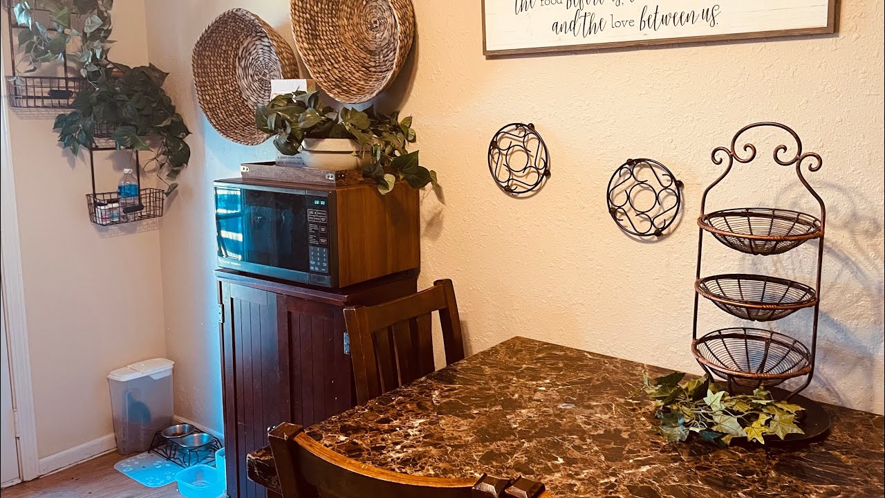 Christian Single Mom-Day #2// 30 Day Declutter Challenge // Kitchen ...