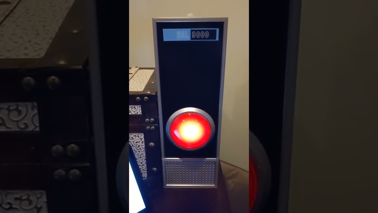 HAL 9000 - "Daisy..." - YouTube