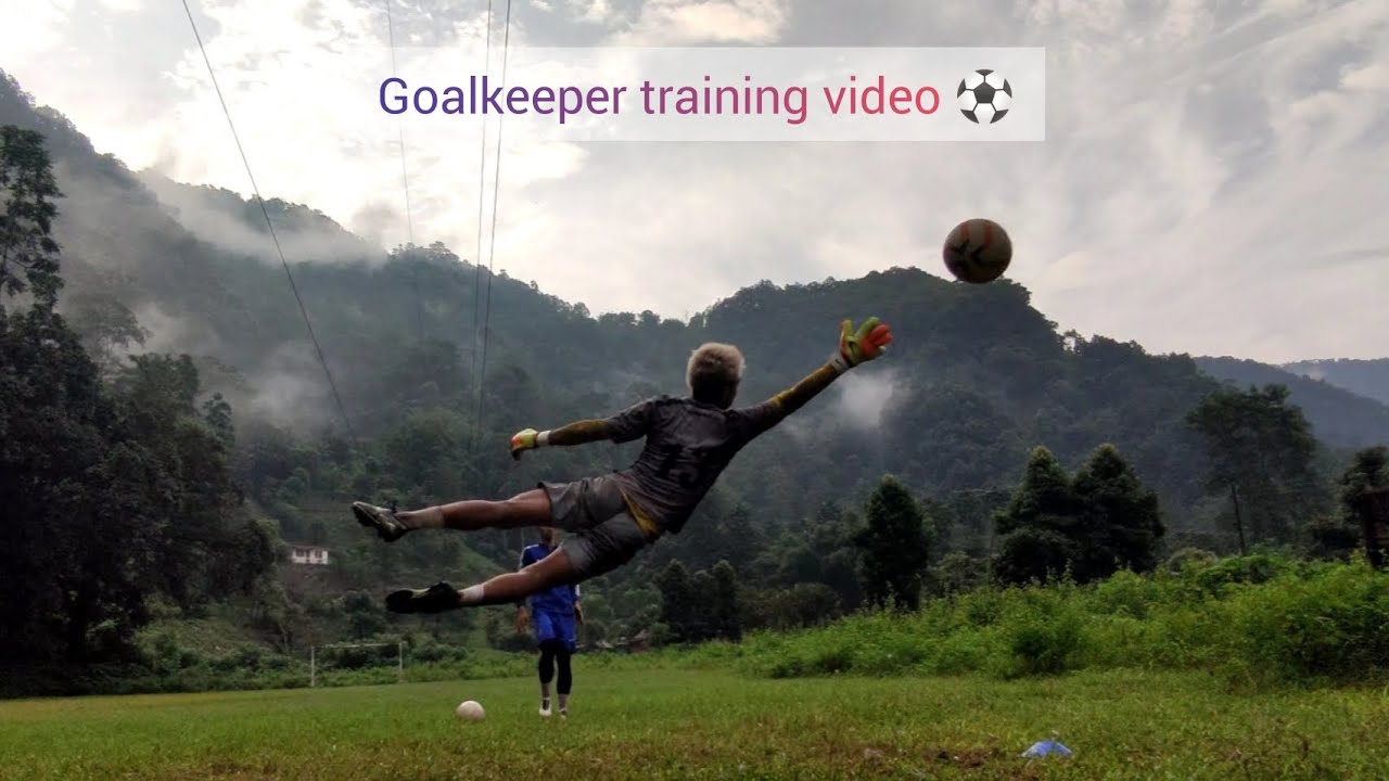 Goalkeeper training video ⚽ - YouTube