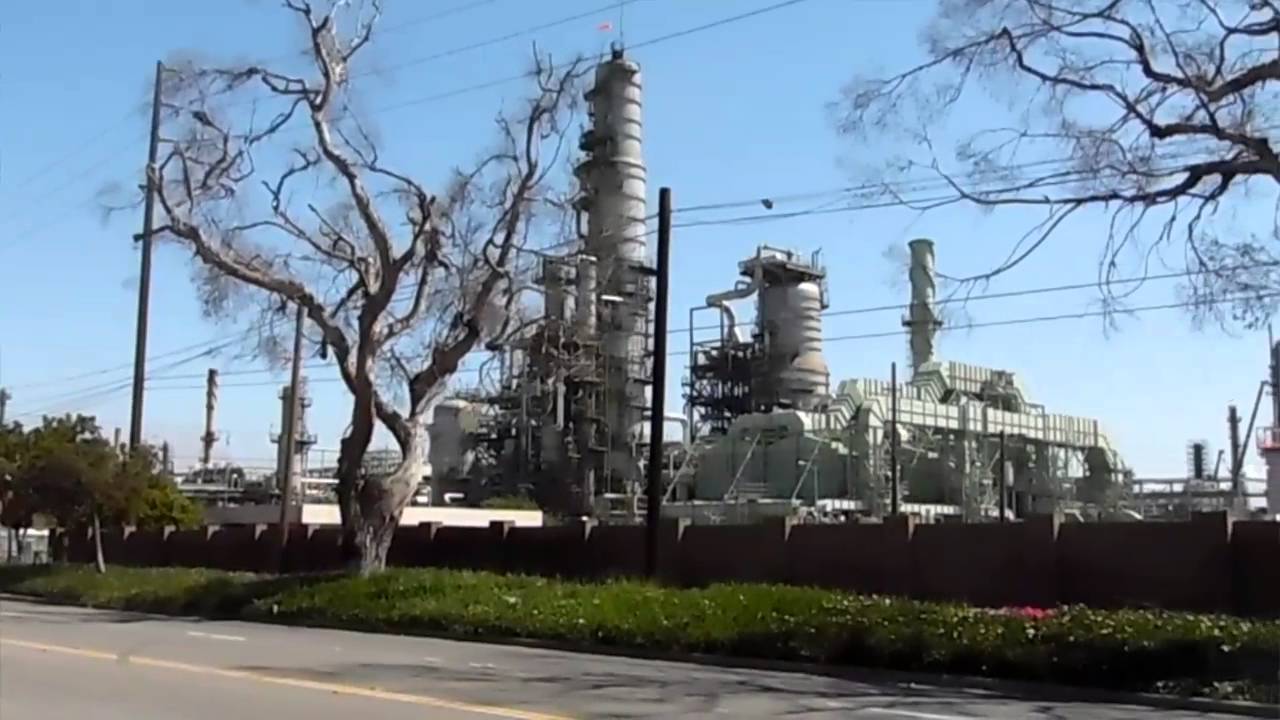 Chevron Refinery El Segundo 1st Amendment Audit - YouTube