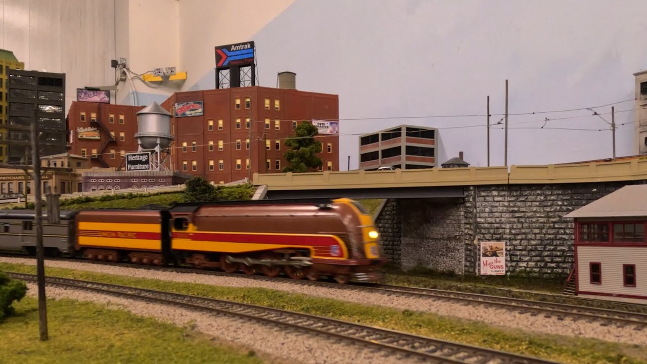 Realistic Model Railroad HO Scale Union Pacific Passenger Train - YouTube