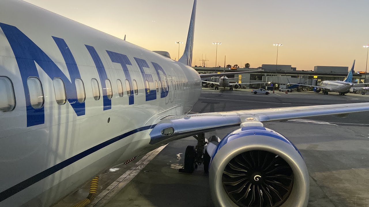 Los Angeles (LAX) ~ San Francisco (SFO) - United Airlines - Boeing 737 ...
