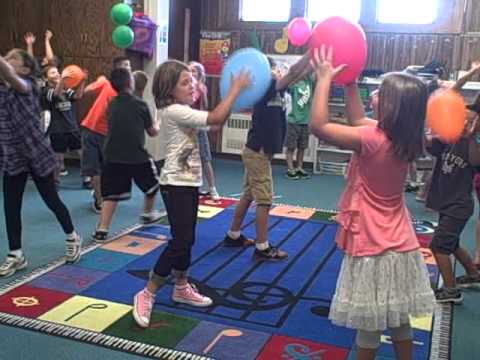 Dalcroze Eurhythmics Whole note with a partner - YouTube