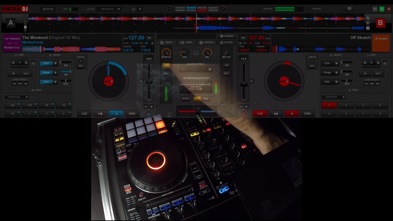 virtual dj 8 vs rekordbox dj - YouTube