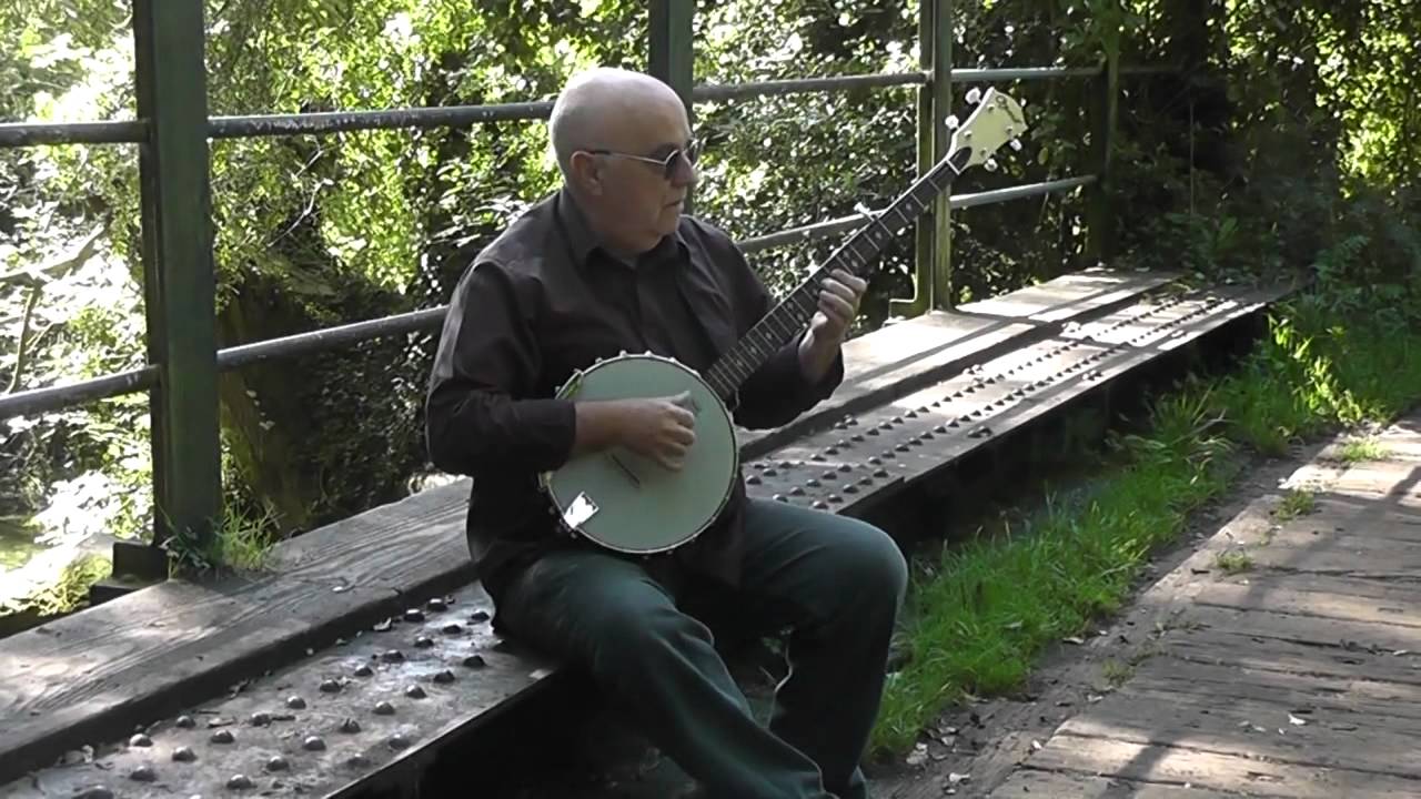 Banjo in the Hollow (cover by Jerry Aubrey) - YouTube