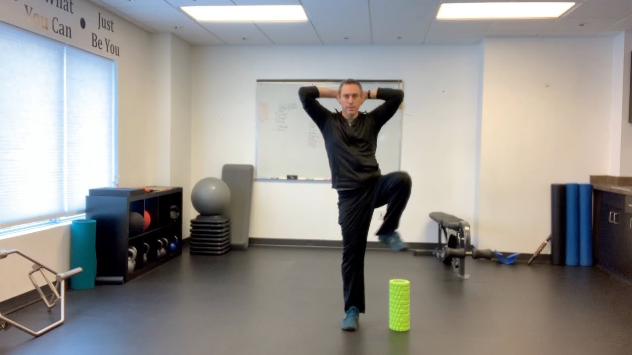 Hurdle Overs Hip Mobility Drill #hipmobility - YouTube