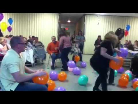 Balloon popping contest - YouTube
