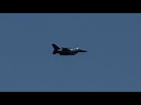USAF F-16 MAKO Flybys - YouTube