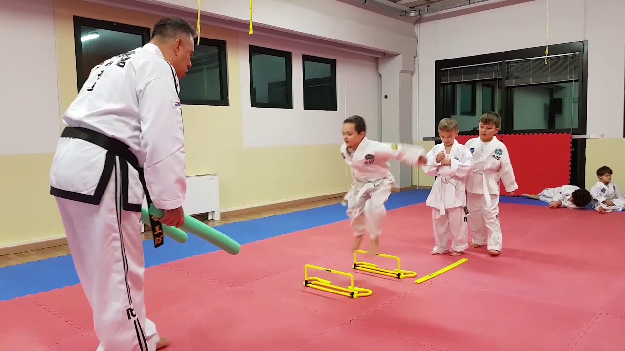 ITF Kids Program: Game of the Week #3 - Plyometric Exercise - YouTube