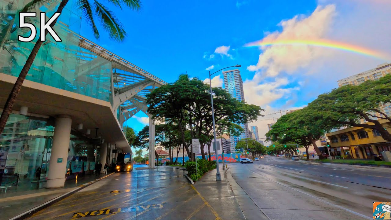 Waikiki Walking 2022 🌈 Kapiolani & Kalākaua, Rainbow & Rain💧Hawaii 5K ...