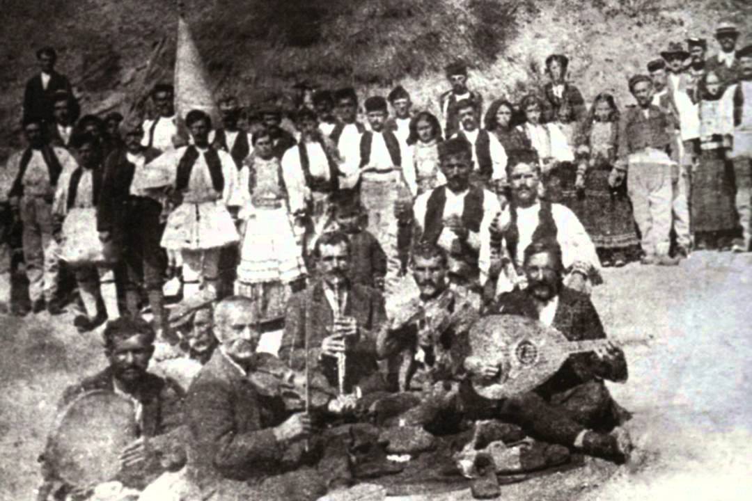 Η ΤΖΑΜΑΡΑ ΤΟΥ ΤΣΟΠΑΝΟΥ [Οργανικός σκοπός] ~ Μουσική κομπανία από την ...