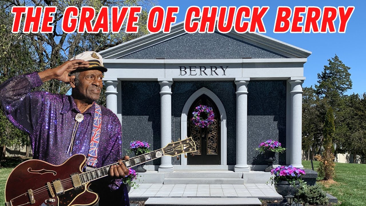 The Grave and St. Louis Homes of Chuck Berry - YouTube