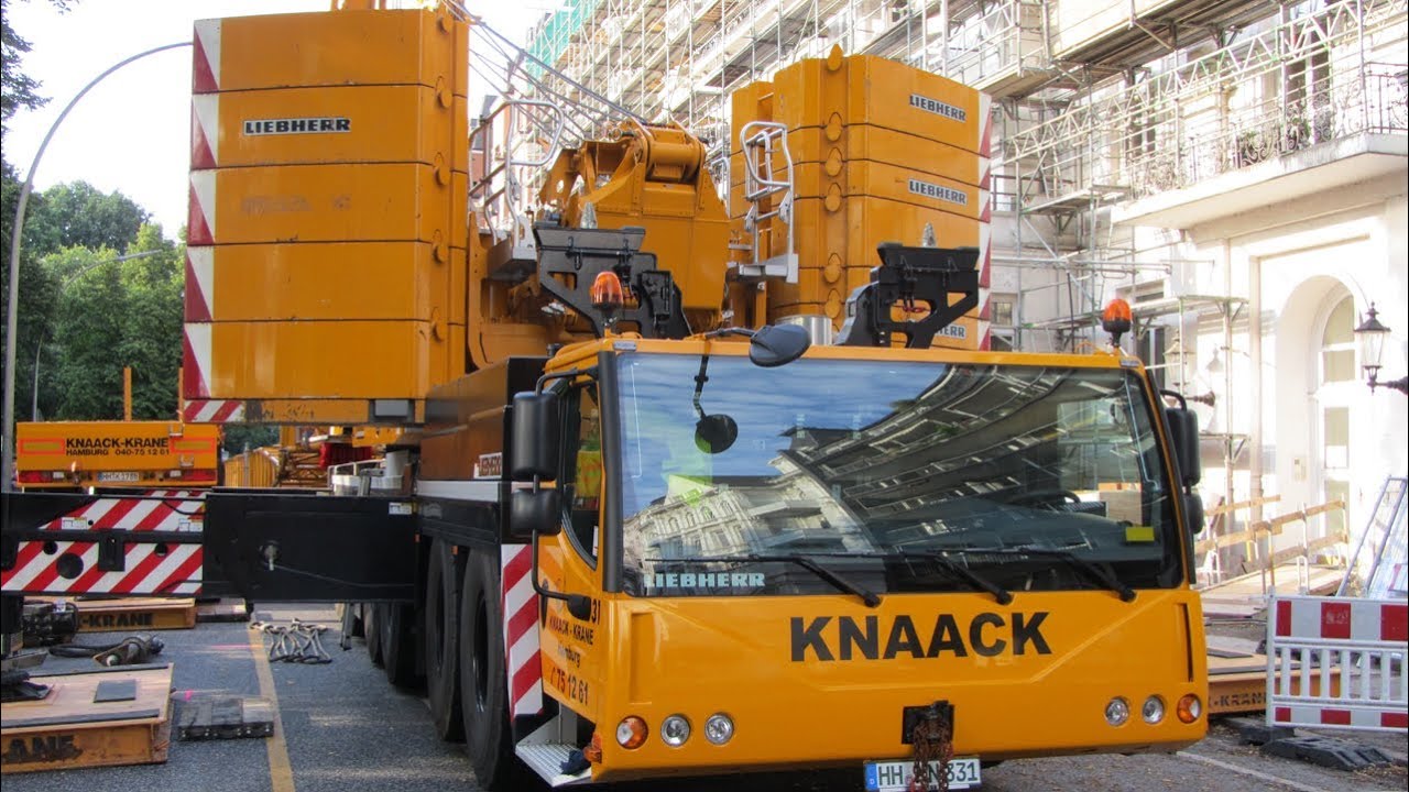Liebherr LTM1350-6.1 von Knaack Krane bei einer Terex Kranmontage - YouTube