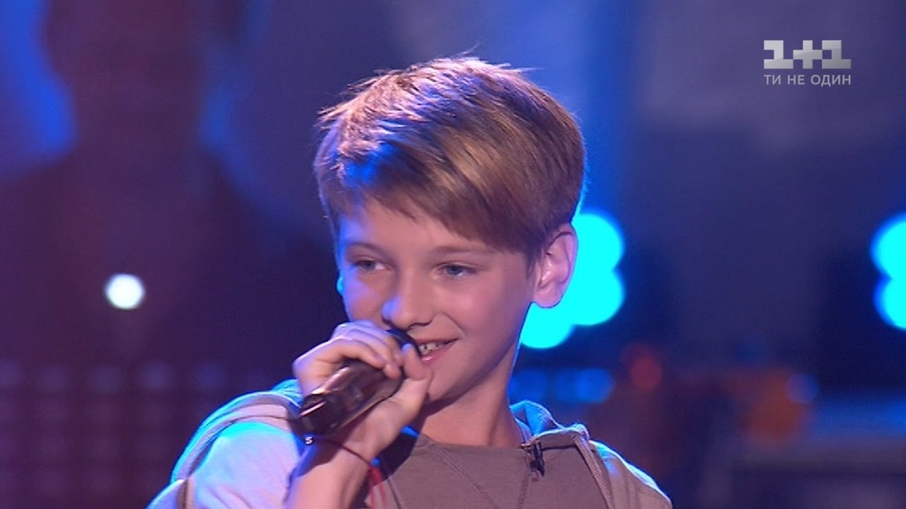 Video Kain Rivers - Chandelier @ kids'music