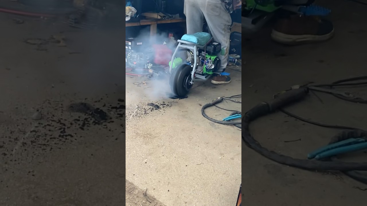 20 hp mini bike burnout #minibike #burnout - YouTube