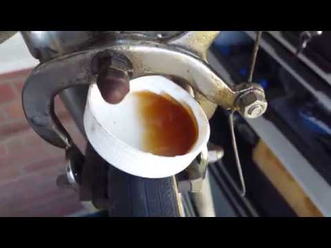 How To Remove Rust With Coca Cola From Your Bicycle [4K] - YouTube