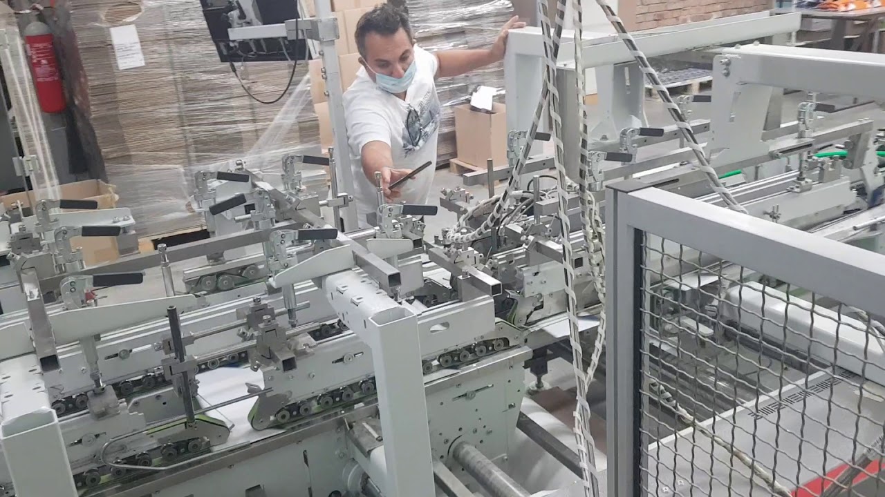 Bobst Expert folder gluer 3 points gluing - YouTube