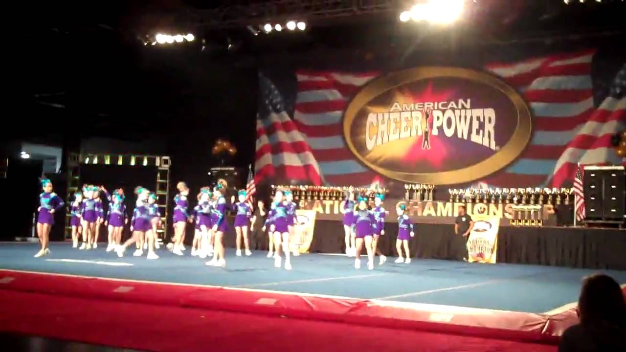 Tumble World dreams "Legends" American Cheerpower, Columbus, Large ...