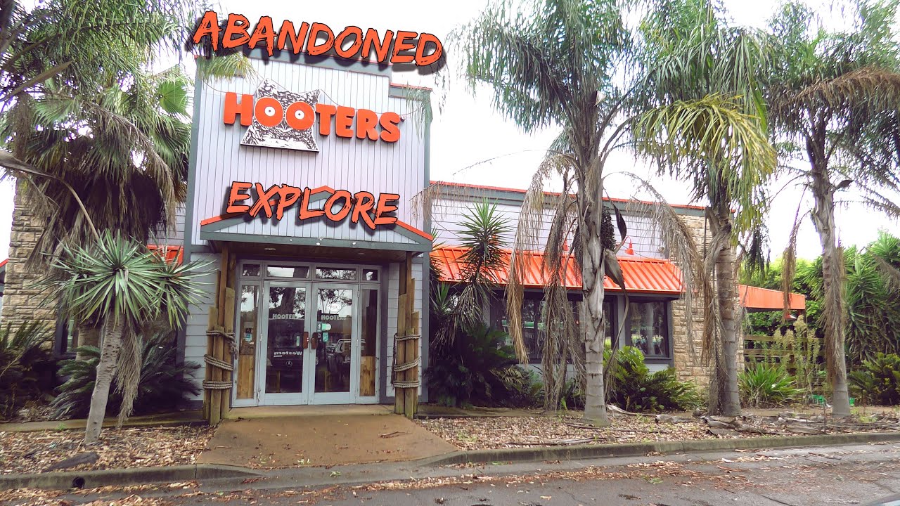 WE FOUND AN ABANDONED HOOTERS! II NSW - YouTube