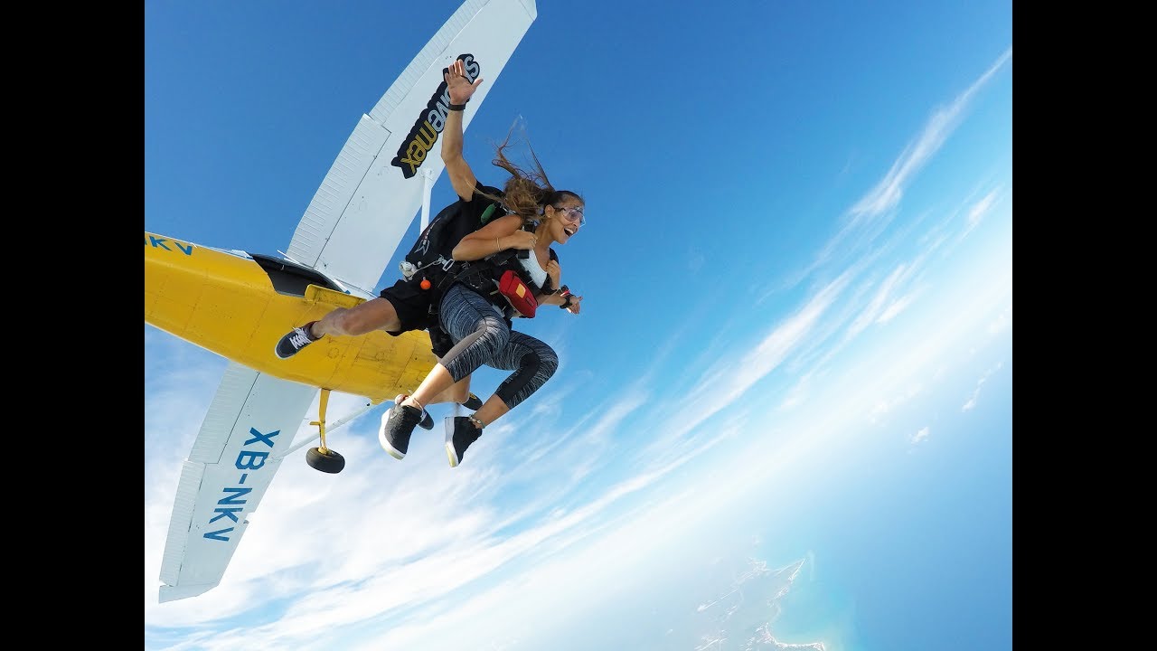 SKYDIVEMEX PLAYA /// DELUXE VIDEO /// Skydive in Playa del Carmen - YouTube