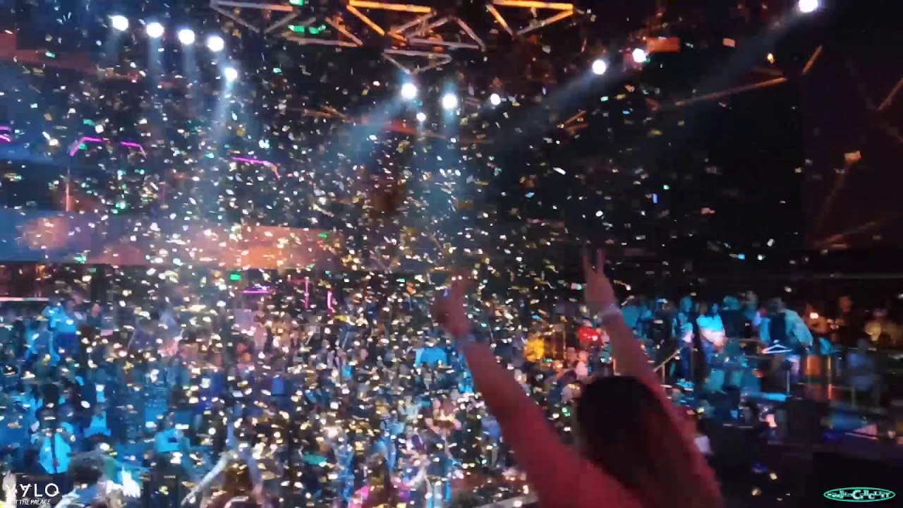 Funk Circuit™ Gold Confetti at XYLO at The Palace! 🎉 - YouTube